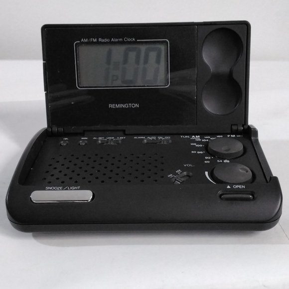 Remington | Other | Vintage Remington Amfm Lcd Alarm Clock Radio Black ...